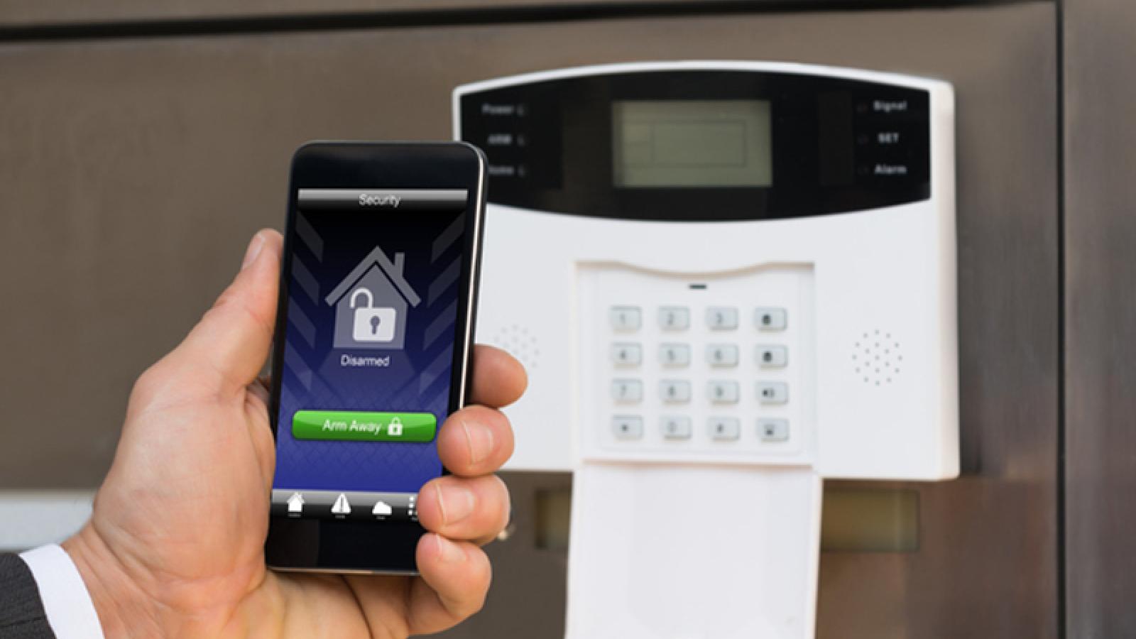 7 Of The Best Home Alarms | SL.Man