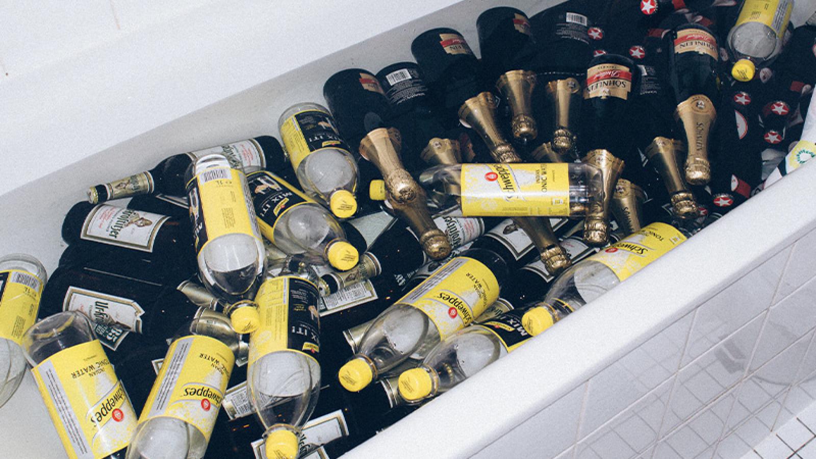 An Expert’s Guide To Dealing With A Hangover | SL.Man