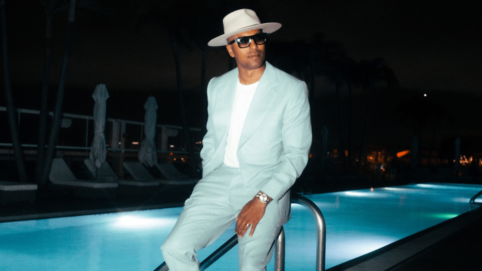 A DJ Shares His Favourite Music, Artists & Venues | SL.Man