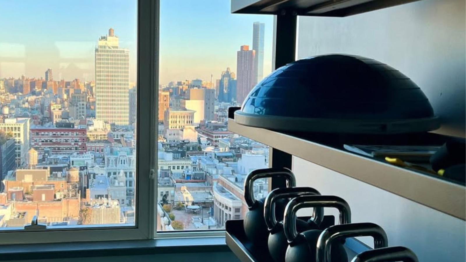 Niko Algieri | SL.Man